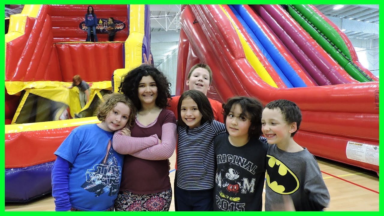 Portable jumping house huge Inflatable slide park kids fun museum - YouTube