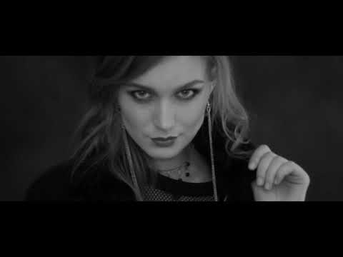 Behind the scene with Fashion photographer Mrunal Kalsekar .