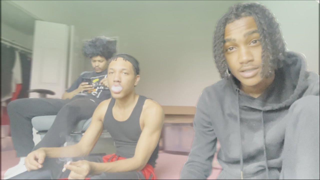 The First HOTBOX in His New House... - YouTube