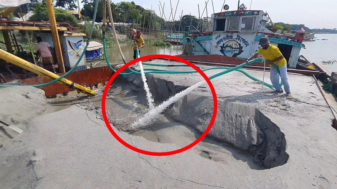 Unloading sand form ship barge unloading video unload sand from big ...