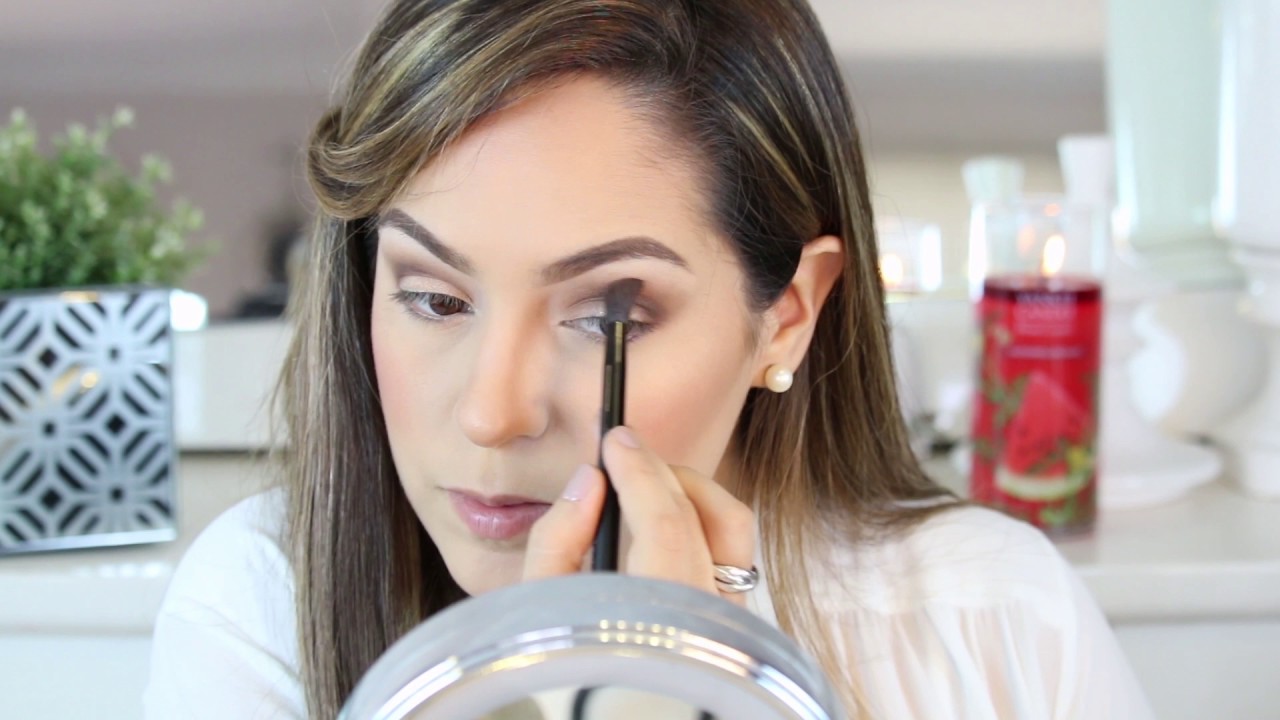 Mira como Priscilla Rendón maquilla sus ojos con brochas Satine 😉💁 ...