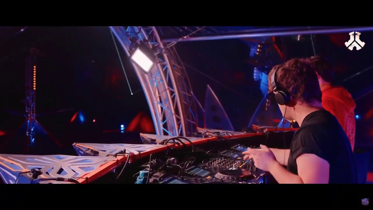 The Rasmus - In the shadows ( Sub Zero Project Remix - Live Defqon1 at ...