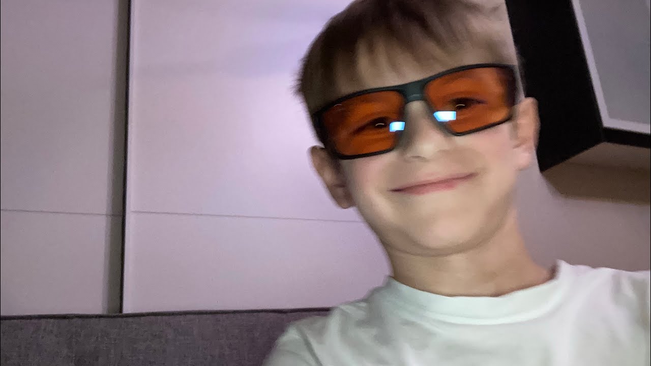 The boogie bom+stink bom challenge - YouTube