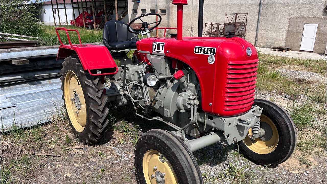 Steyr T84, jízda, original sound - YouTube