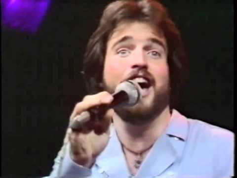 Living Sound - 1981.mov - YouTube