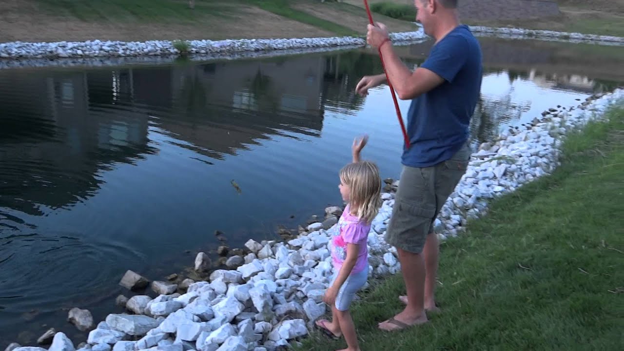 Sadie catching her first fish - YouTube