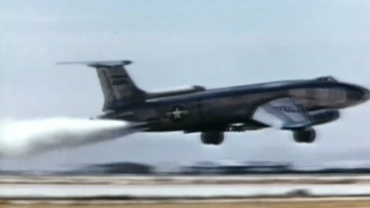 History and evolution jet-assisted take-off and jump jet engine - YouTube