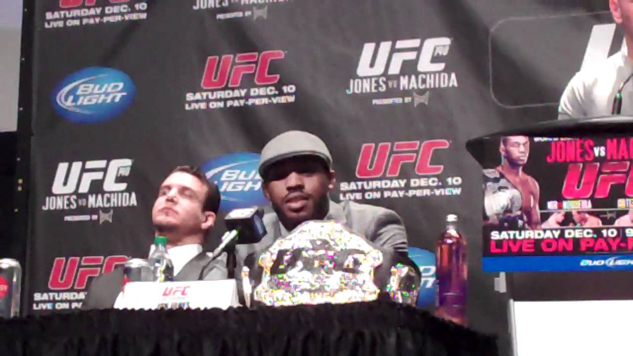Jon Jones on his entrance into the UFC Octagon - YouTube