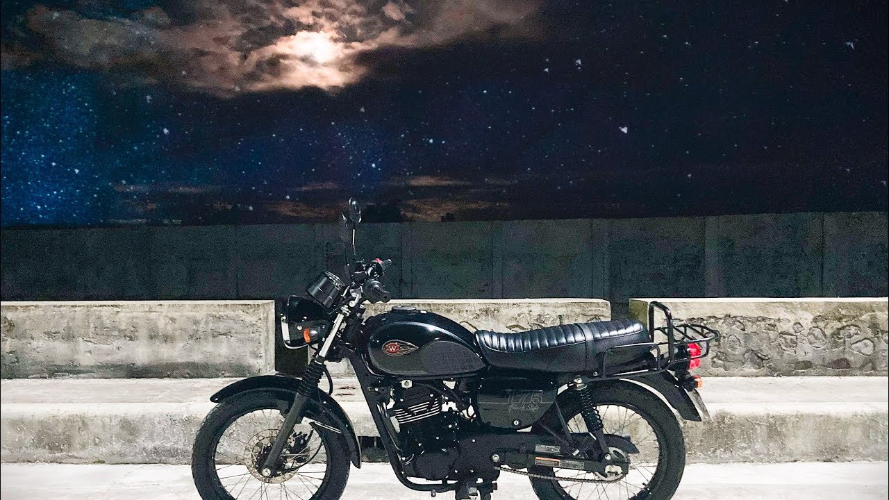 Kawasaki W175 PURE SOUND - YouTube