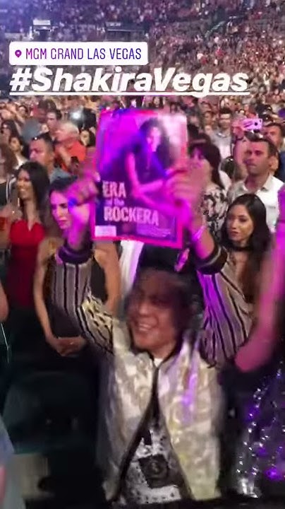 Shakira - La bicicleta (live at Las Vegas) (Instagram Story) - YouTube