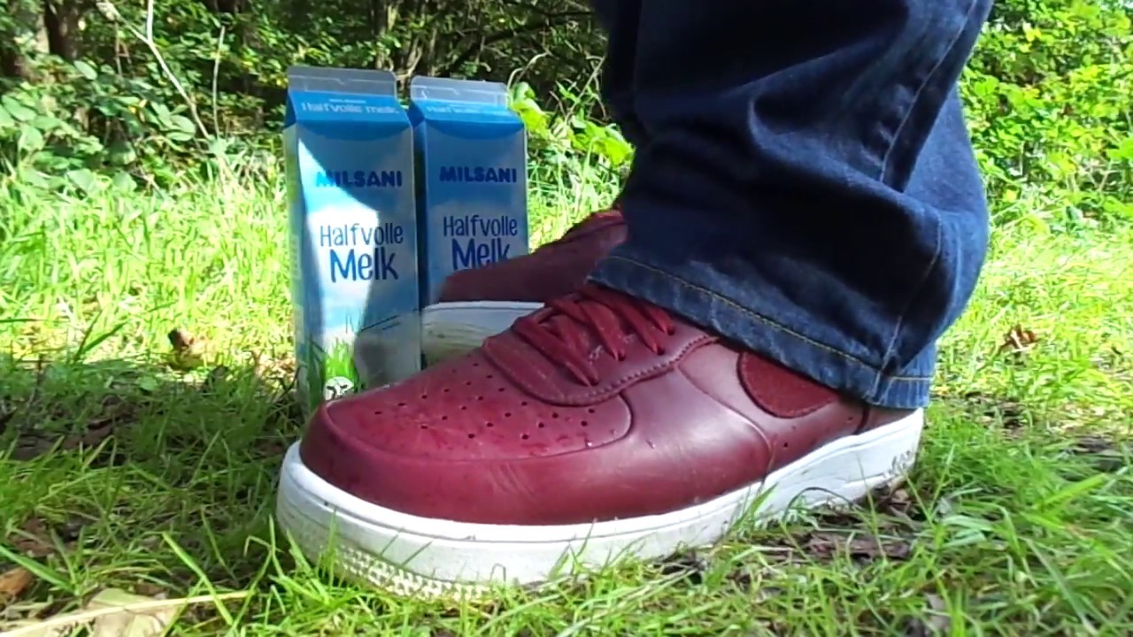 Nike Air Force 1 AF1, crush, stomp and destroy food / salad - YouTube