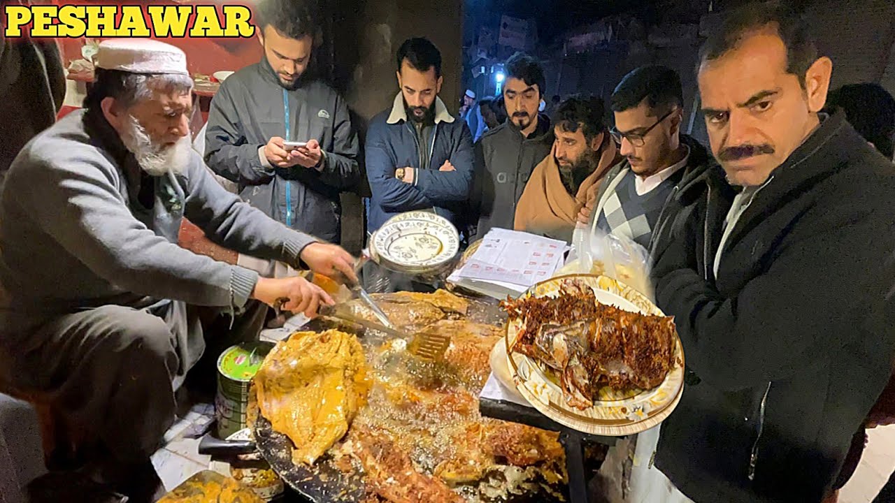 FAMOUS TAWA MASALA FRY FISH AT STREET FOOD PESHAWAR | BIGGEST SEA FOOD ...