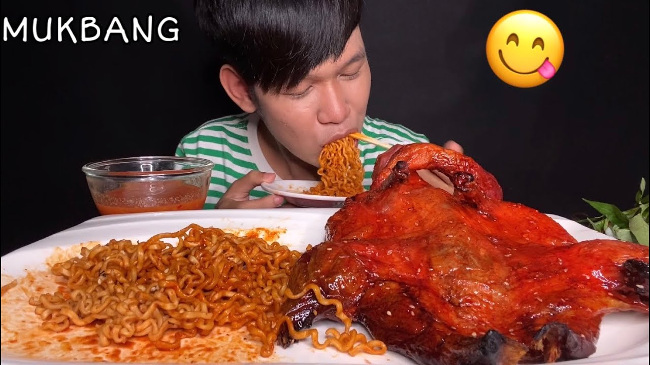 MUKBANG EATING SPICY NOODLES & DUCK GRILLED | MukBang Eating - YouTube