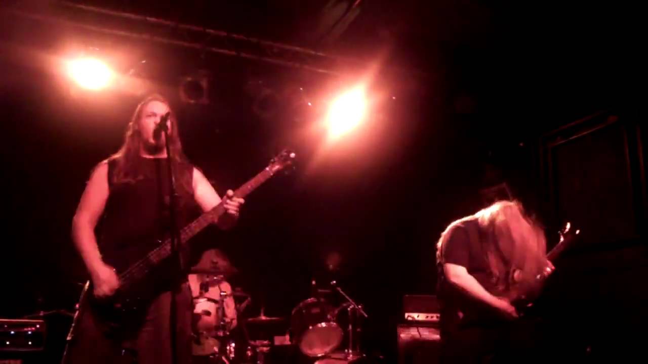 Burial - Live in London - YouTube