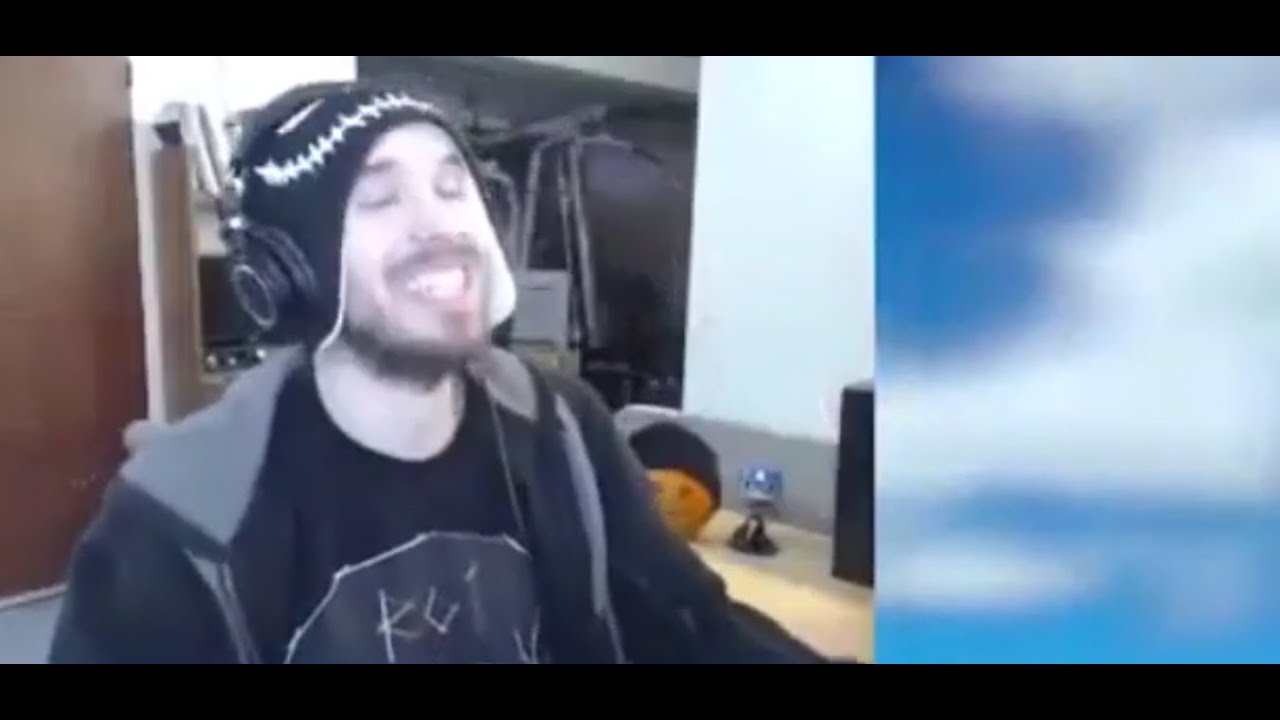 Charmx Getting Angry - YouTube