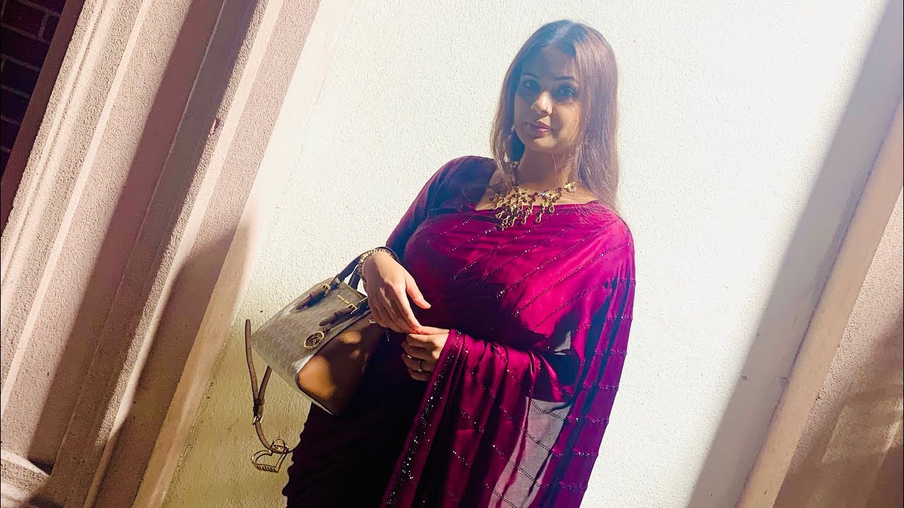 At a dinner party by bbaria community - YouTube