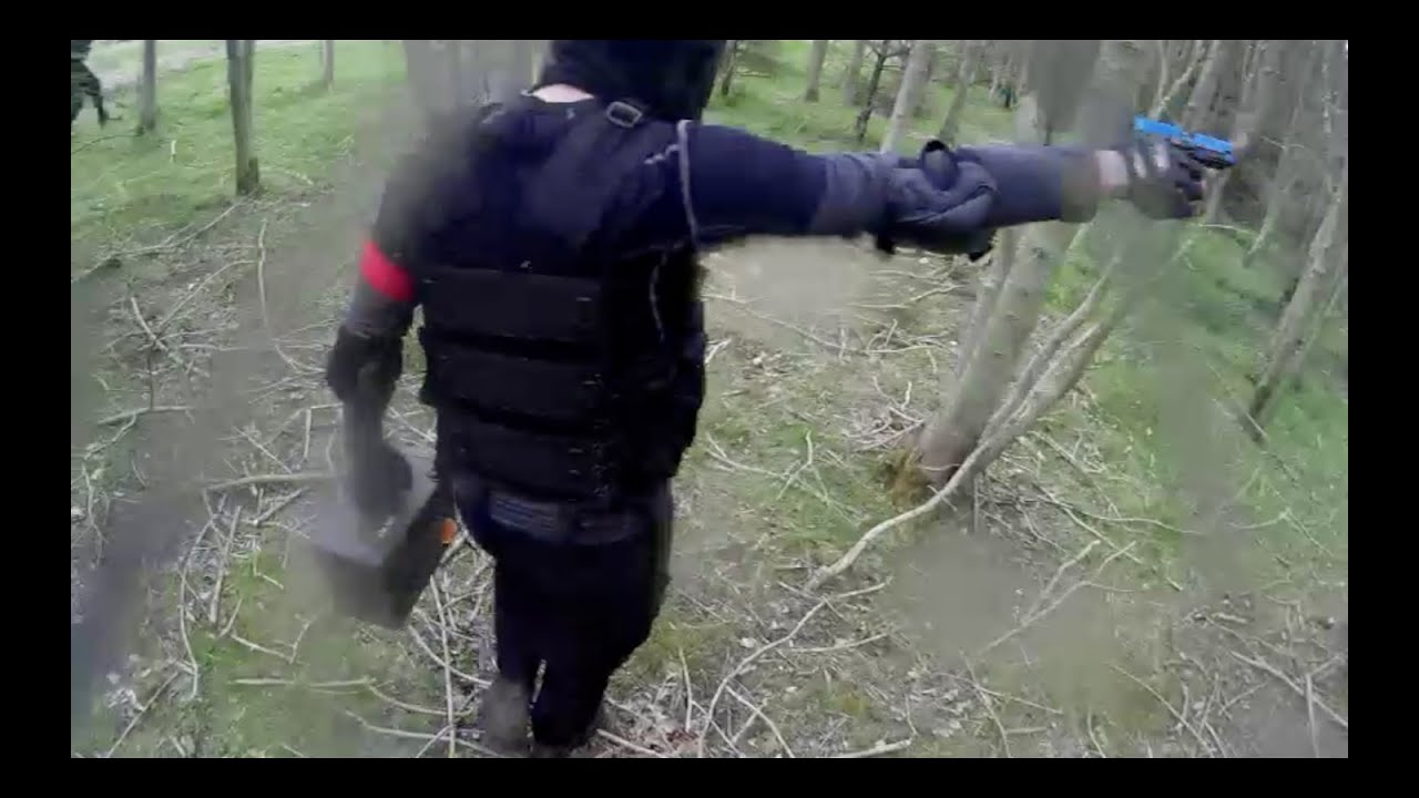 Reforger Airsoft - Final Assault - Deliver the Bomb - YouTube