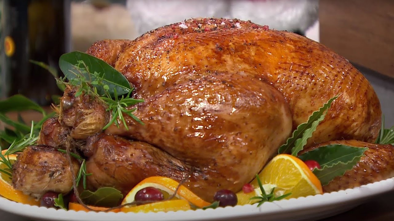 Butter & Orange Roast Turkey with Pomegranate and Orange Stuffing ...