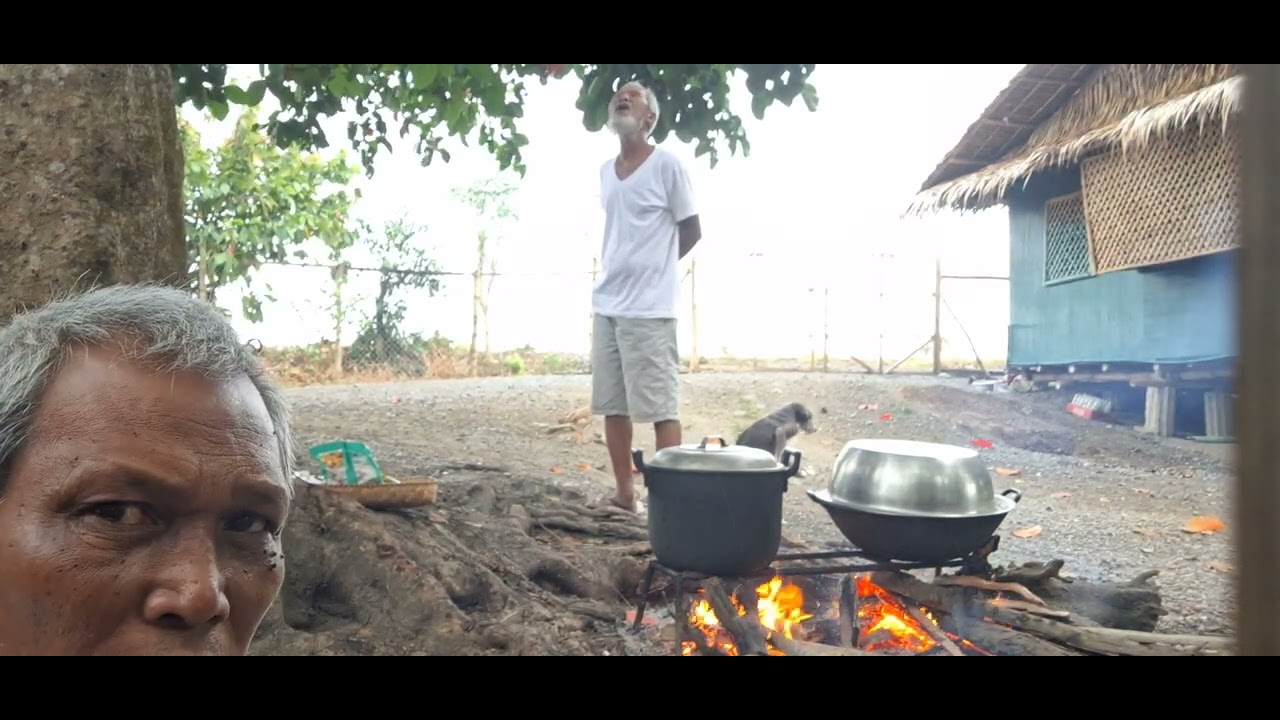 priper ng ulam sa tanghalian fiesta sa aming barrio - YouTube