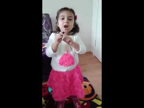 Küçük Kızdan Müthiş Dua ve Nasihat