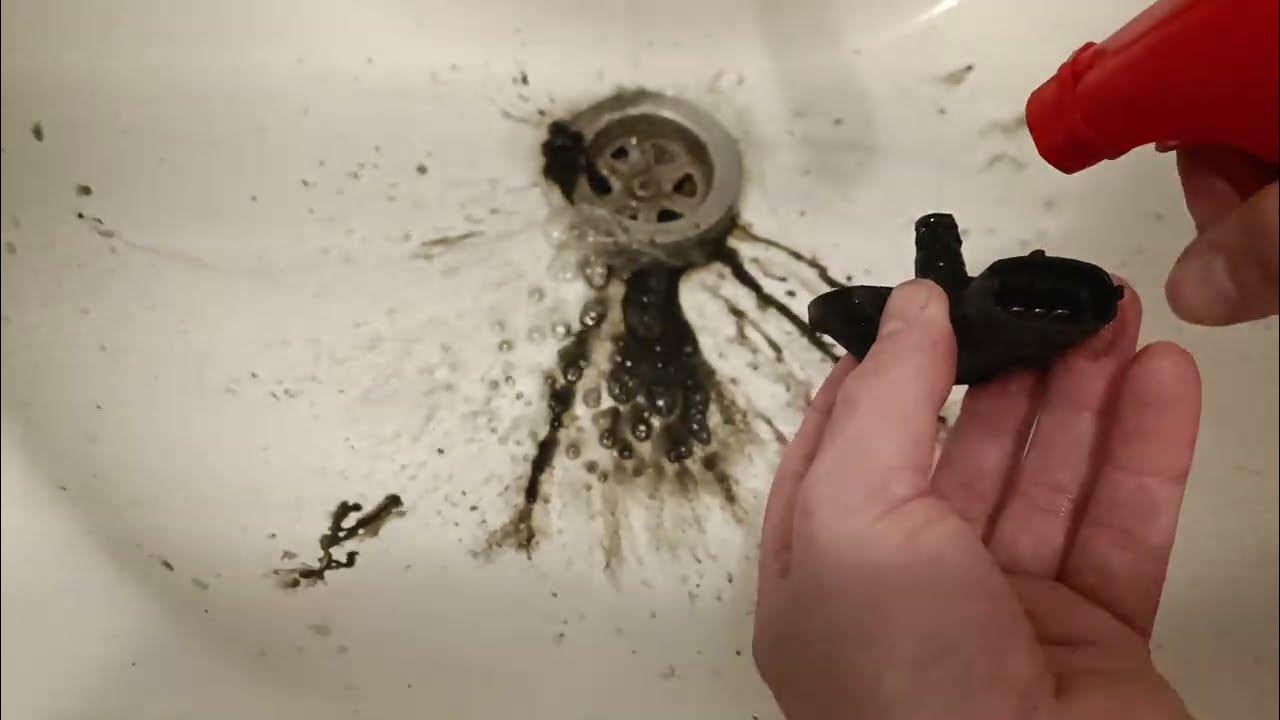 How to take down and clean MAP sensor VOLVO D4 - YouTube