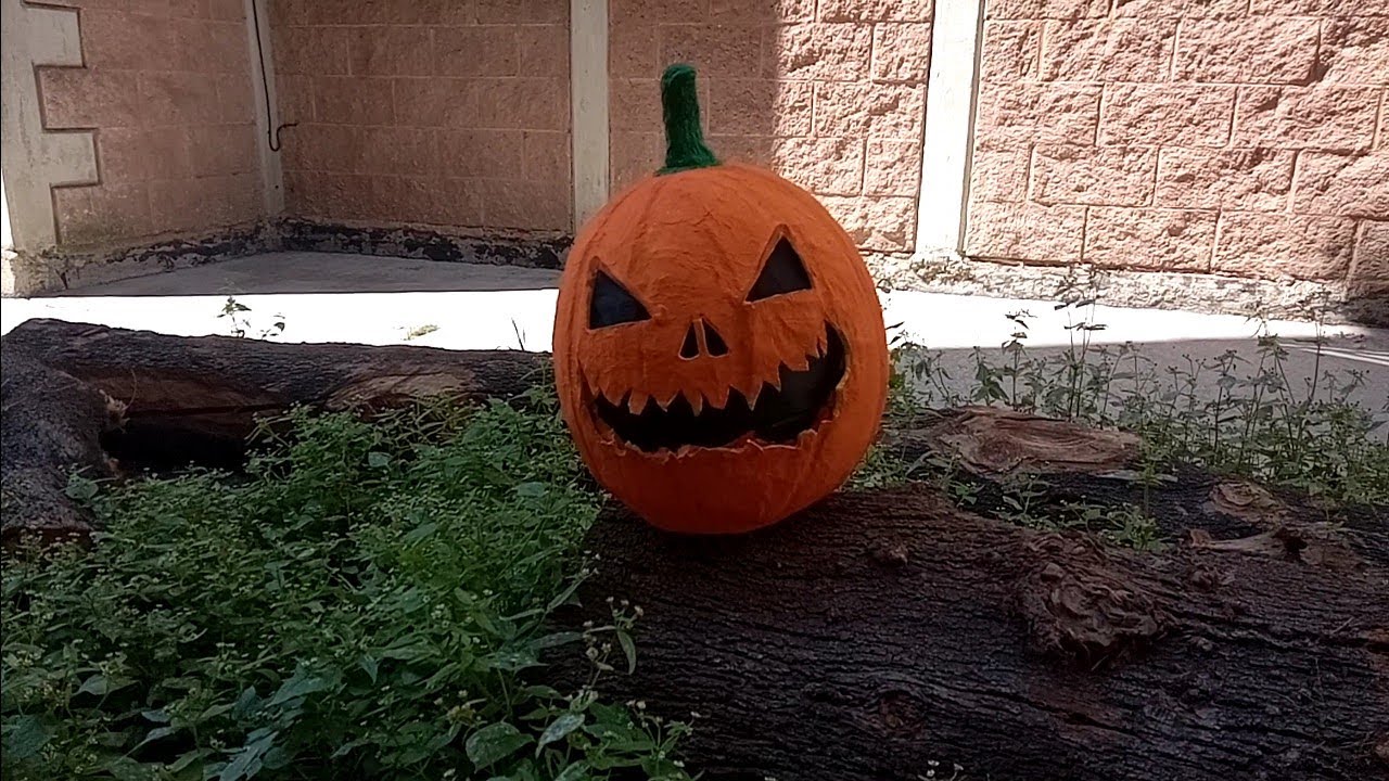 Cómo hacer una máscara de calabaza - YouTube