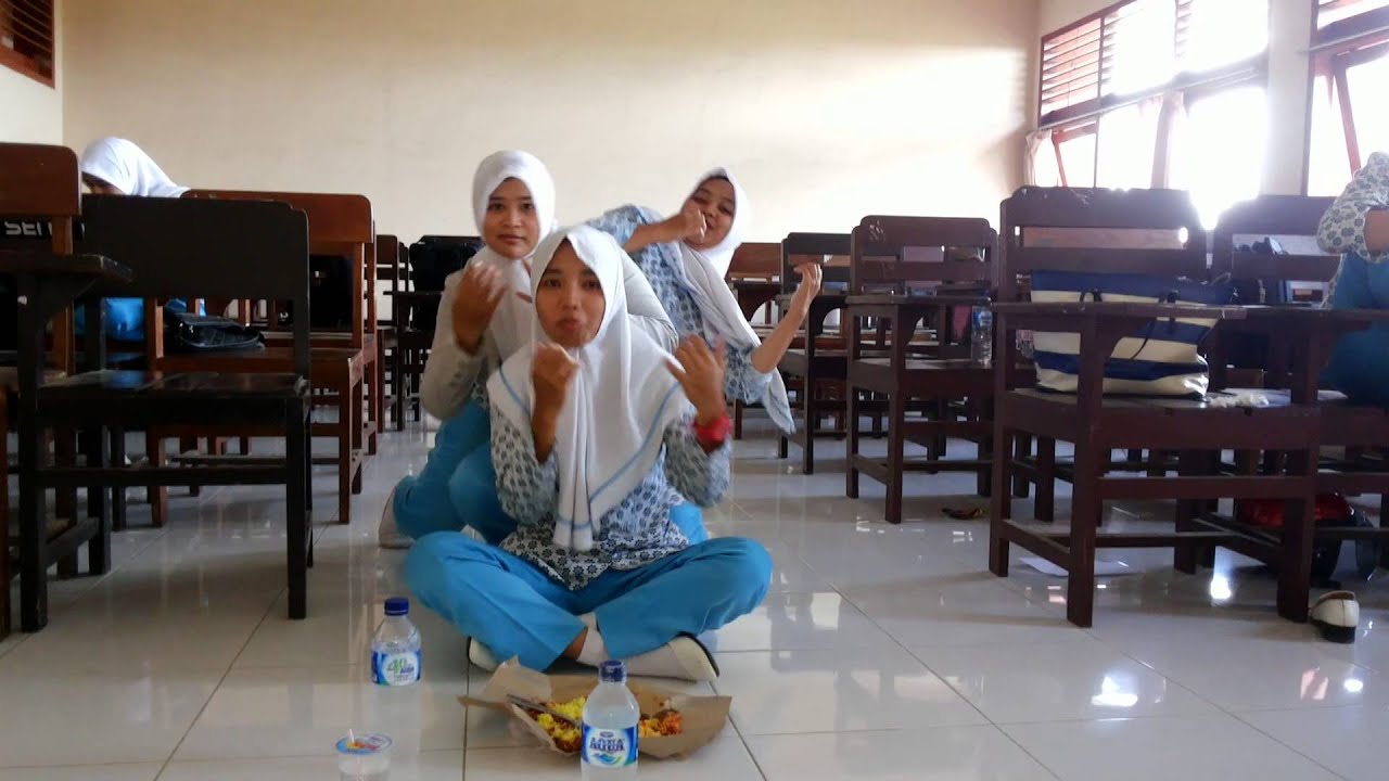 Flashmob cesar YKS muhmadiyah mtrm .mp4 - YouTube