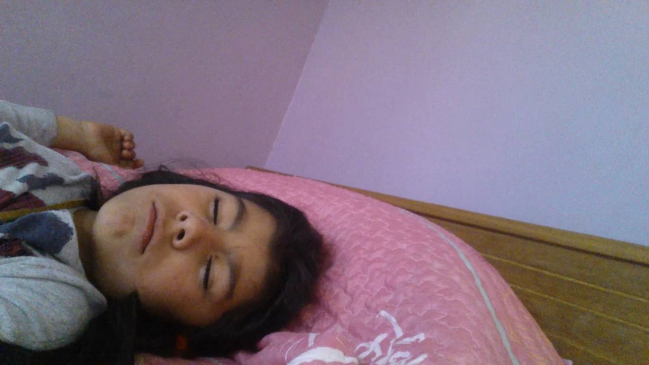 Niña roncando - YouTube