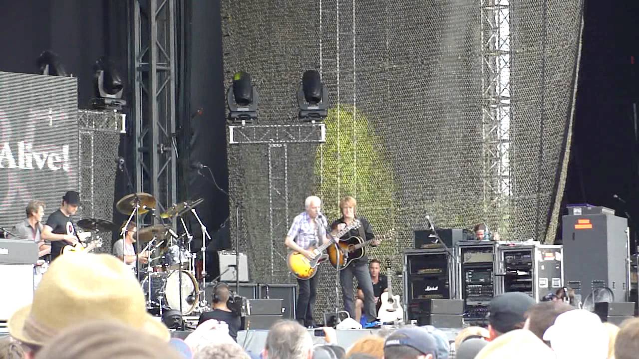 Peter Frampton HD ~ "Show Me the Way" Live at Ottawa Bluesfest 2011 ...
