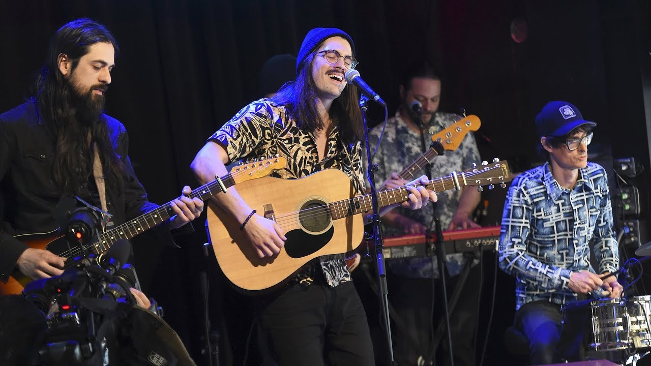 Mes Aïeux, Loco Locass et Hubert Lenoir au Festival de la chanson de ...