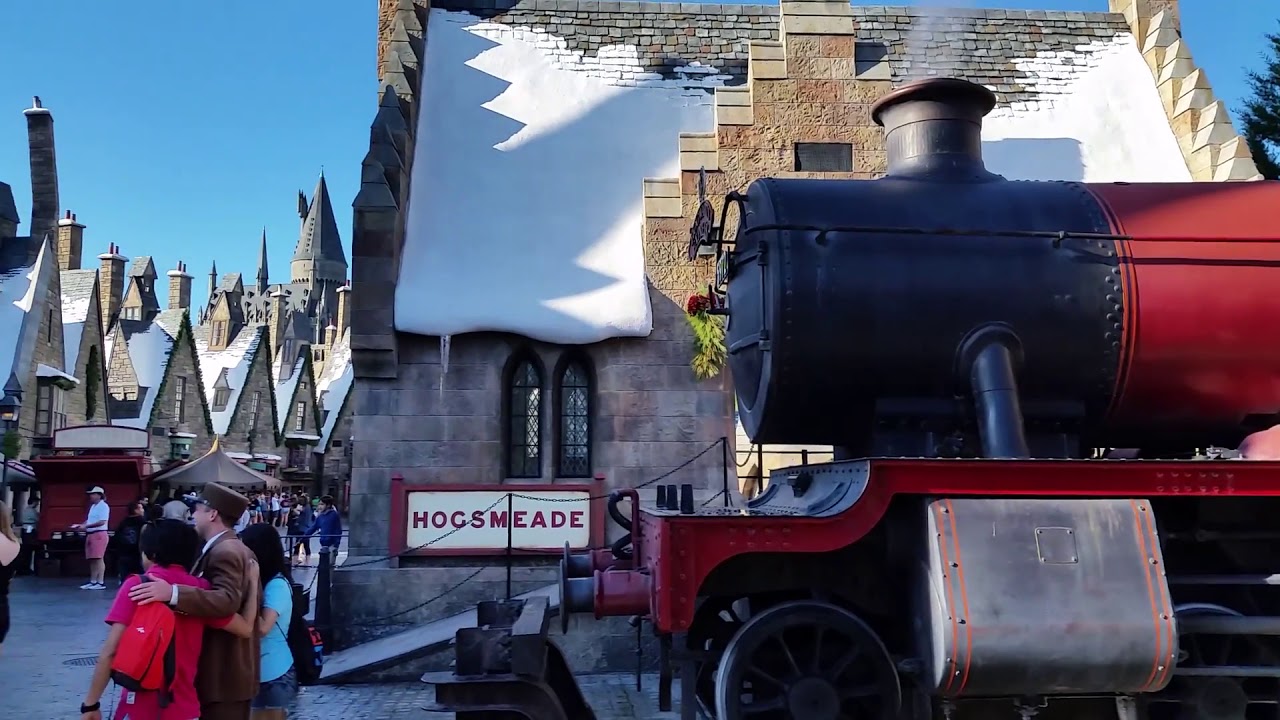 The Wizarding World of Harry Potter - Hogsmeade - YouTube