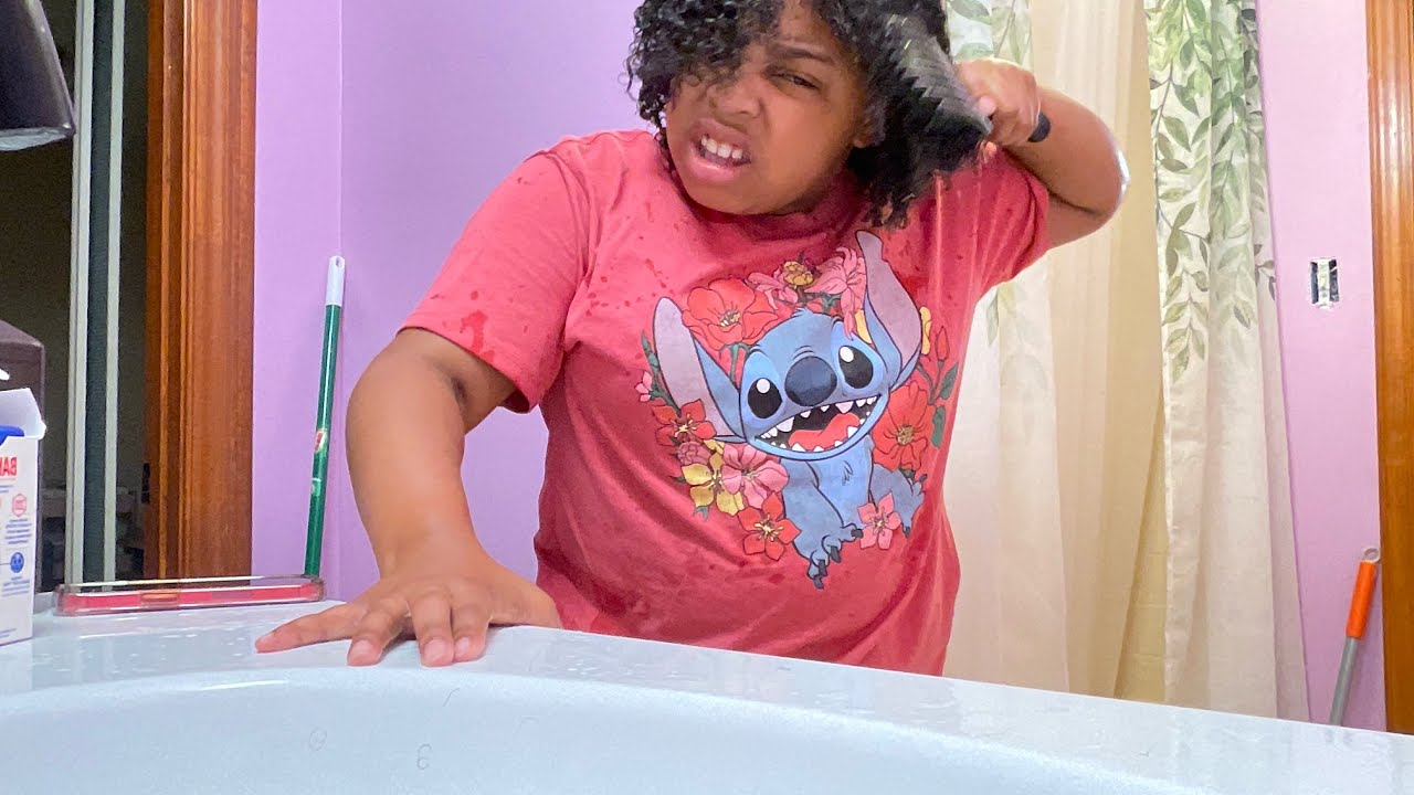 washing my hair - YouTube