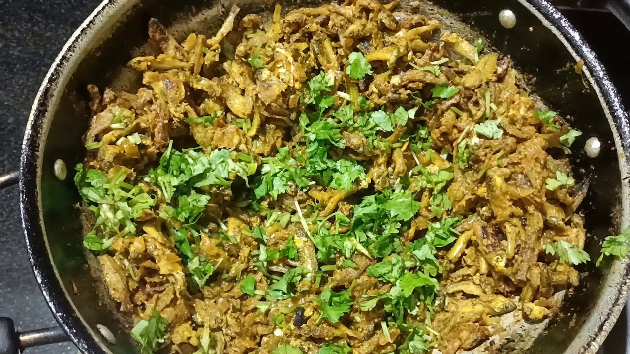 Mourola Fish Recipe ||| By Mom's Kitchen - YouTube