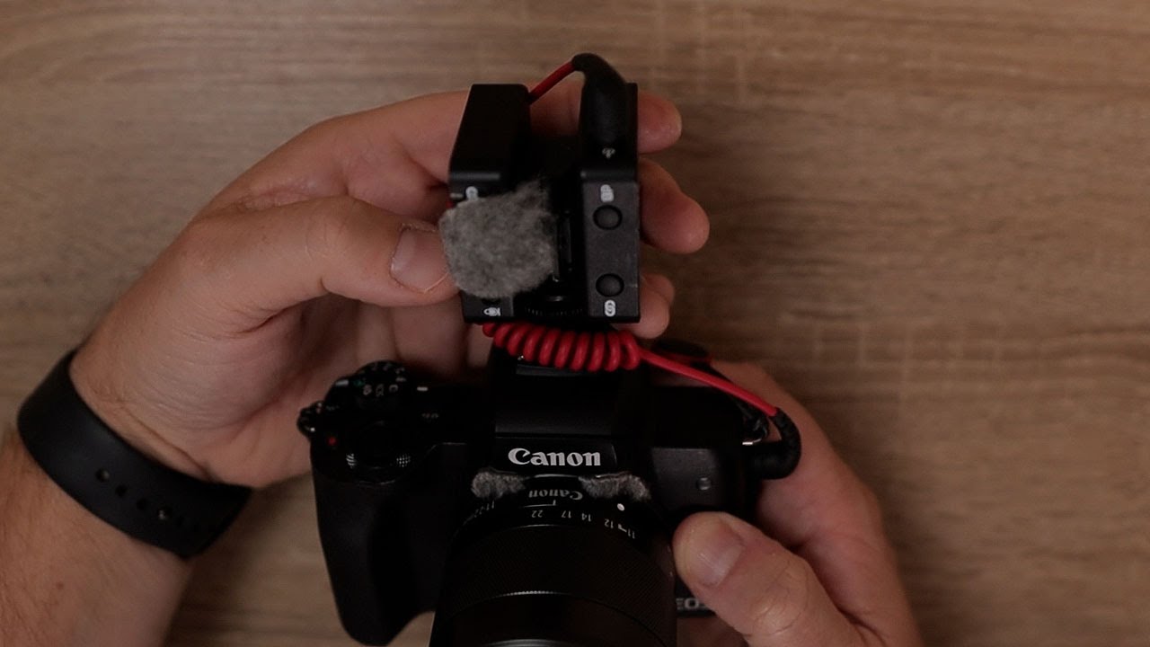 Rode Wireless Go Camera Mount - YouTube