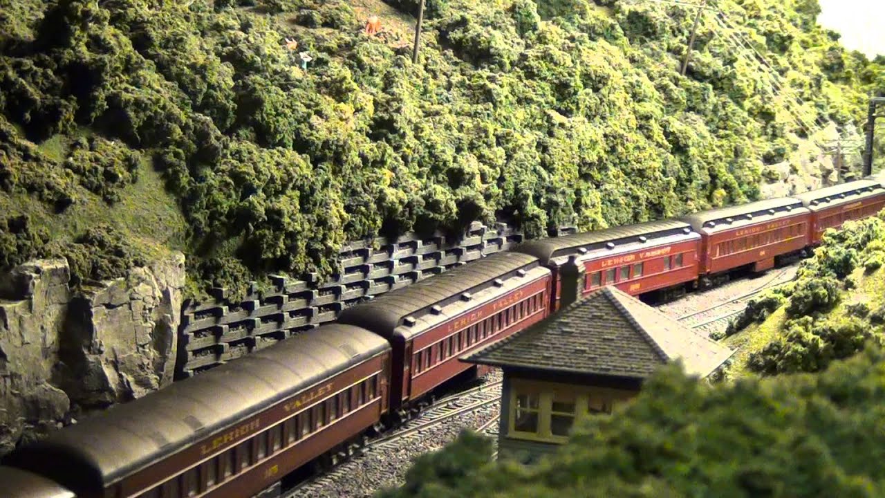 Lehigh Valley Railroad "Black Diamond at West Portal (L&KV Model ...