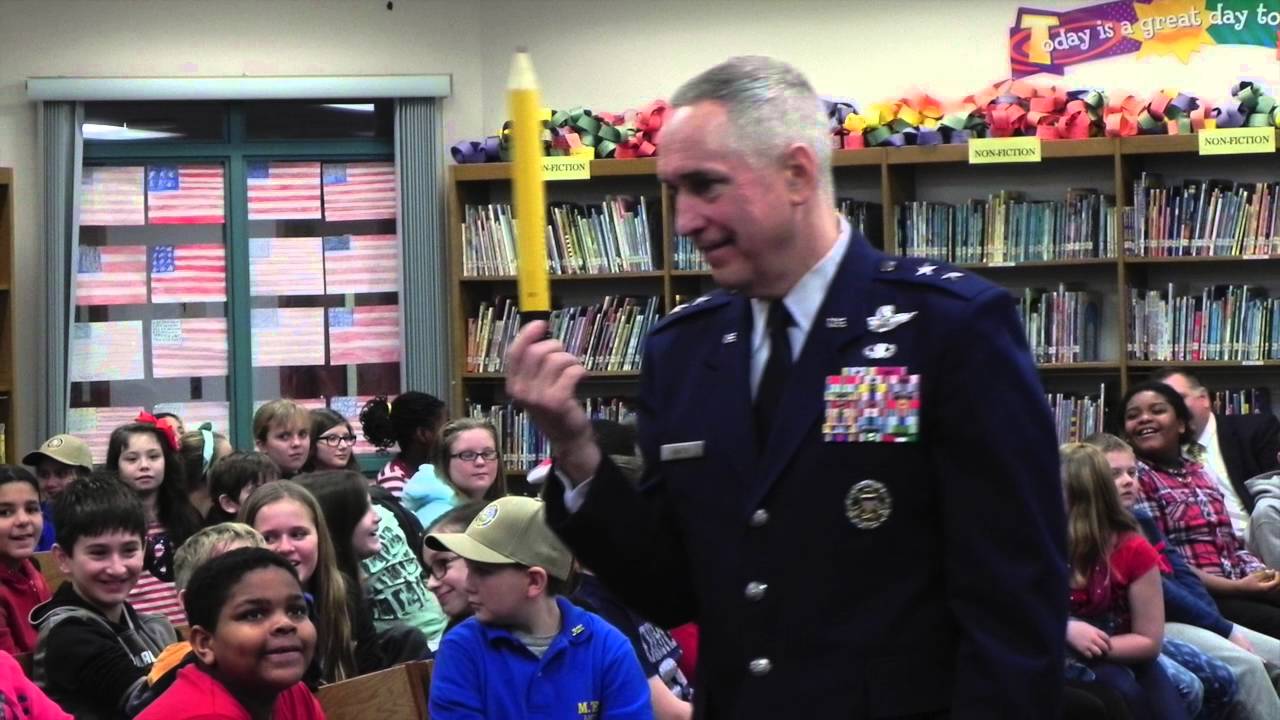 Major General Martin Visits MTES - YouTube