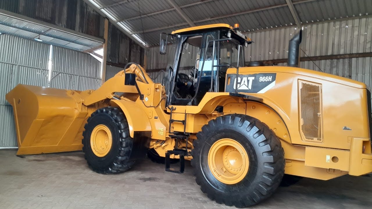 Wheel loader CAT 966H test engine running #alatberat - YouTube