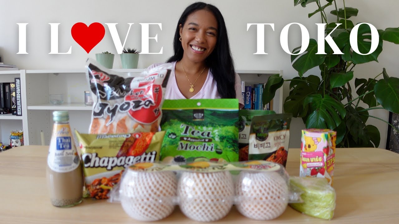 Dutch Asian Market TOKO: Rating everything I ate - YouTube