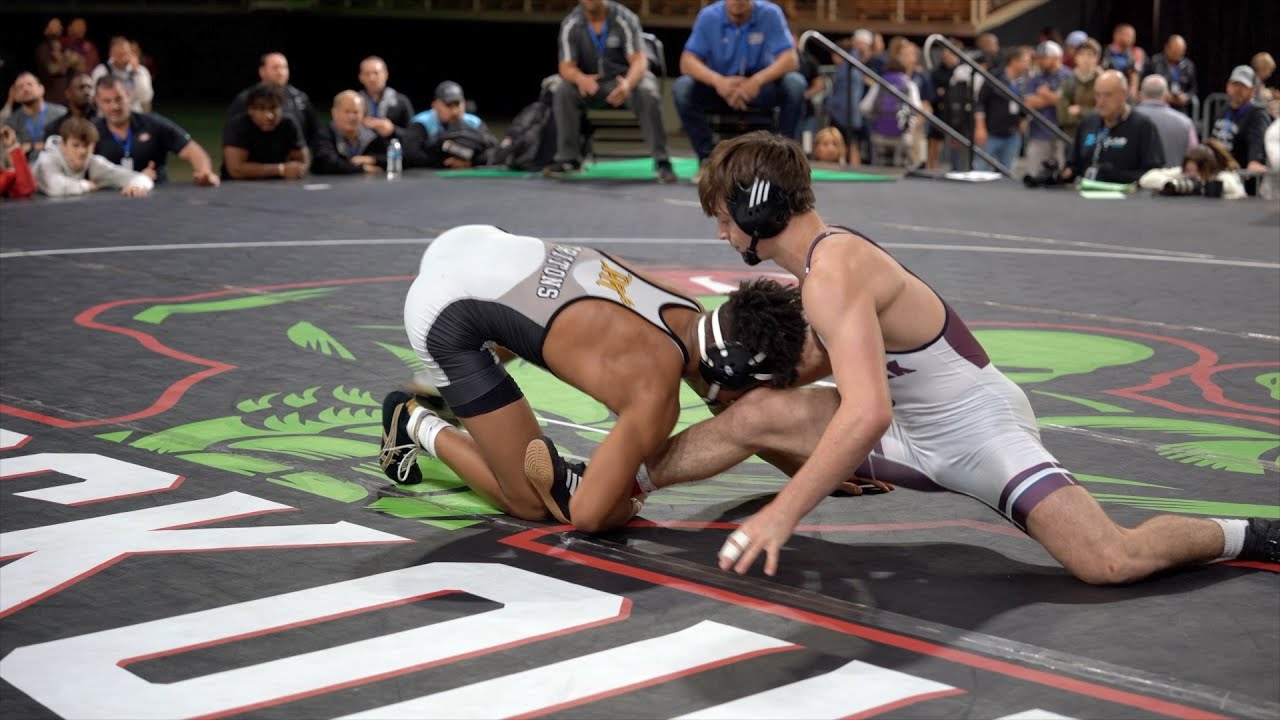 6 Minutes of Dominic Bambinelli vs Christopher Minto - YouTube