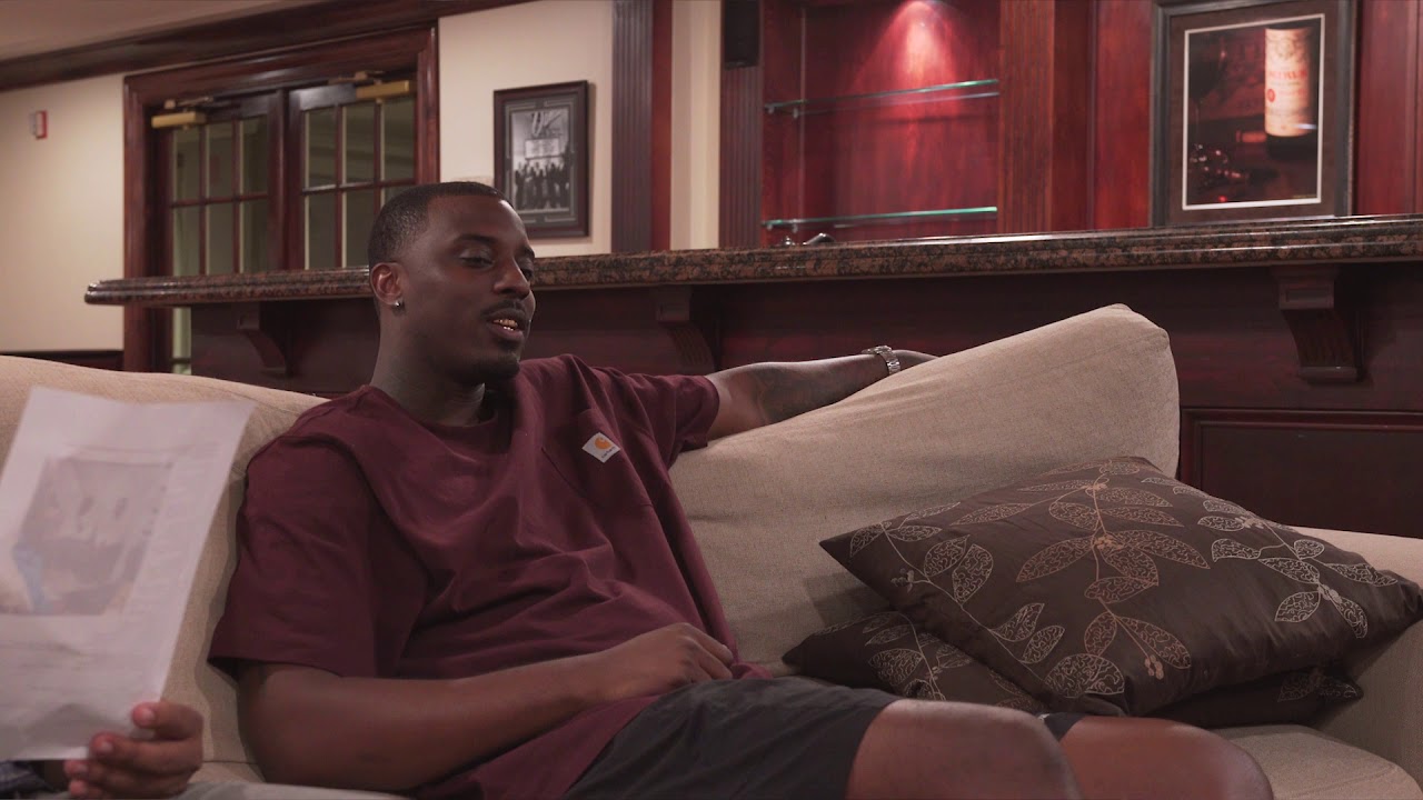 Sean Leon, the interview - YouTube