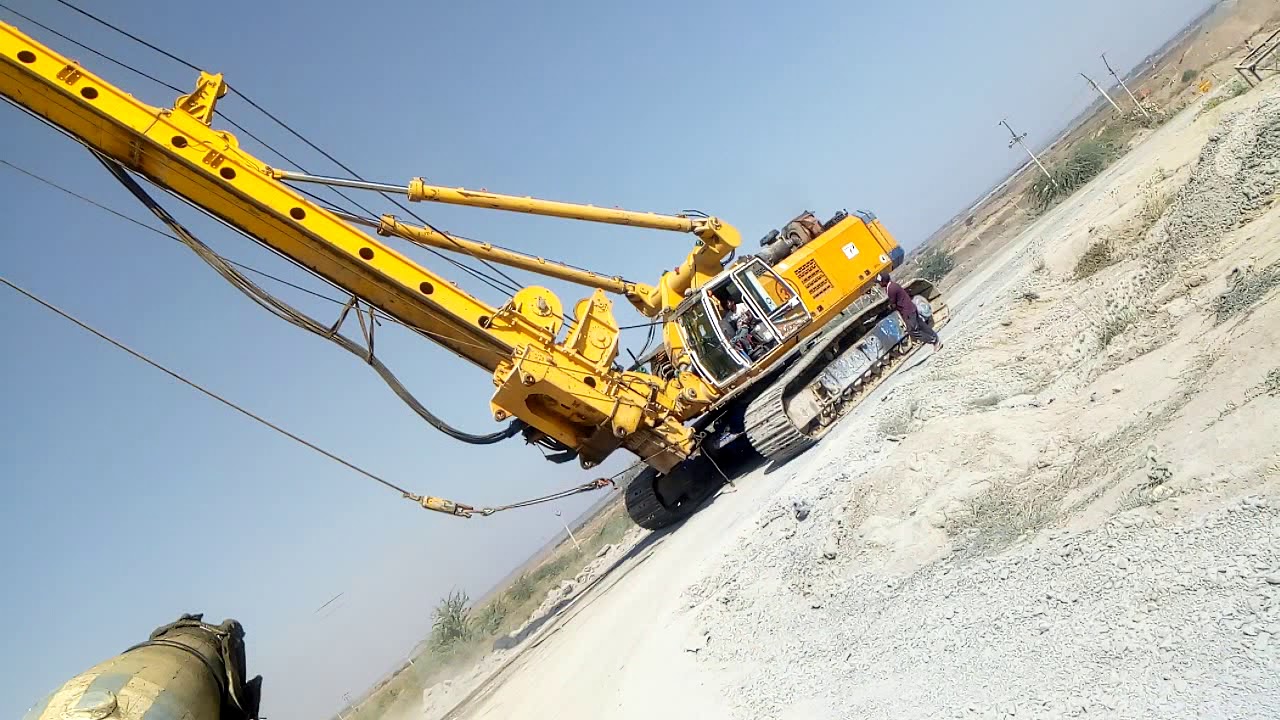 Bauer bg 40 Navayuga - YouTube