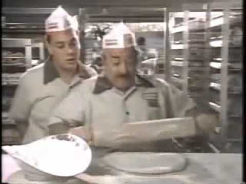 1980's Fred the Baker Dunkin' Donuts commercial - YouTube