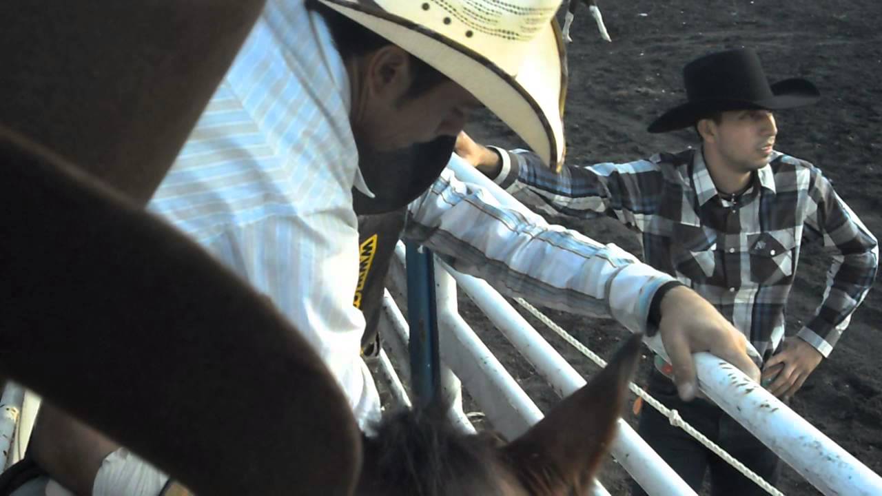 Rodeo Rancho Escondido - YouTube