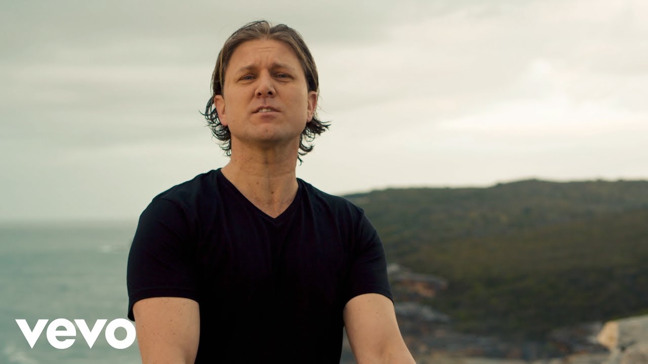 Craig Woodward - Iris (Official Music Video) - YouTube