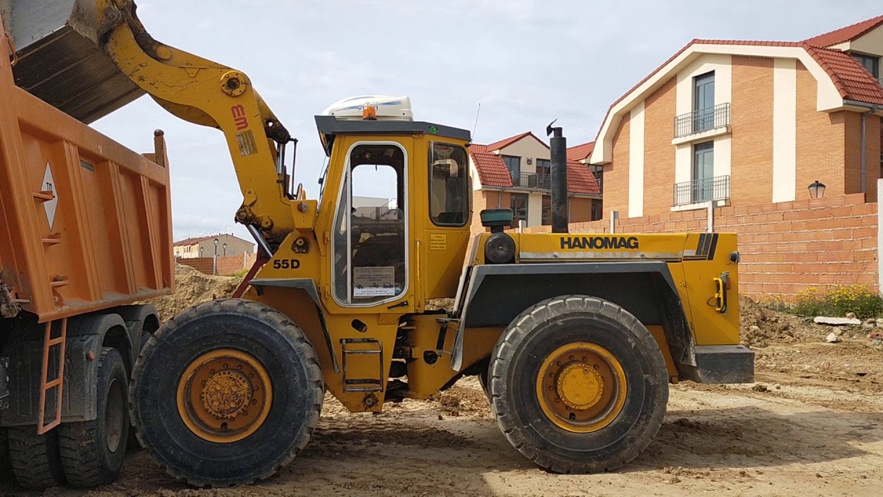 Hanomag 55d 1989 excavaciones y derribos hnos hernandez - YouTube