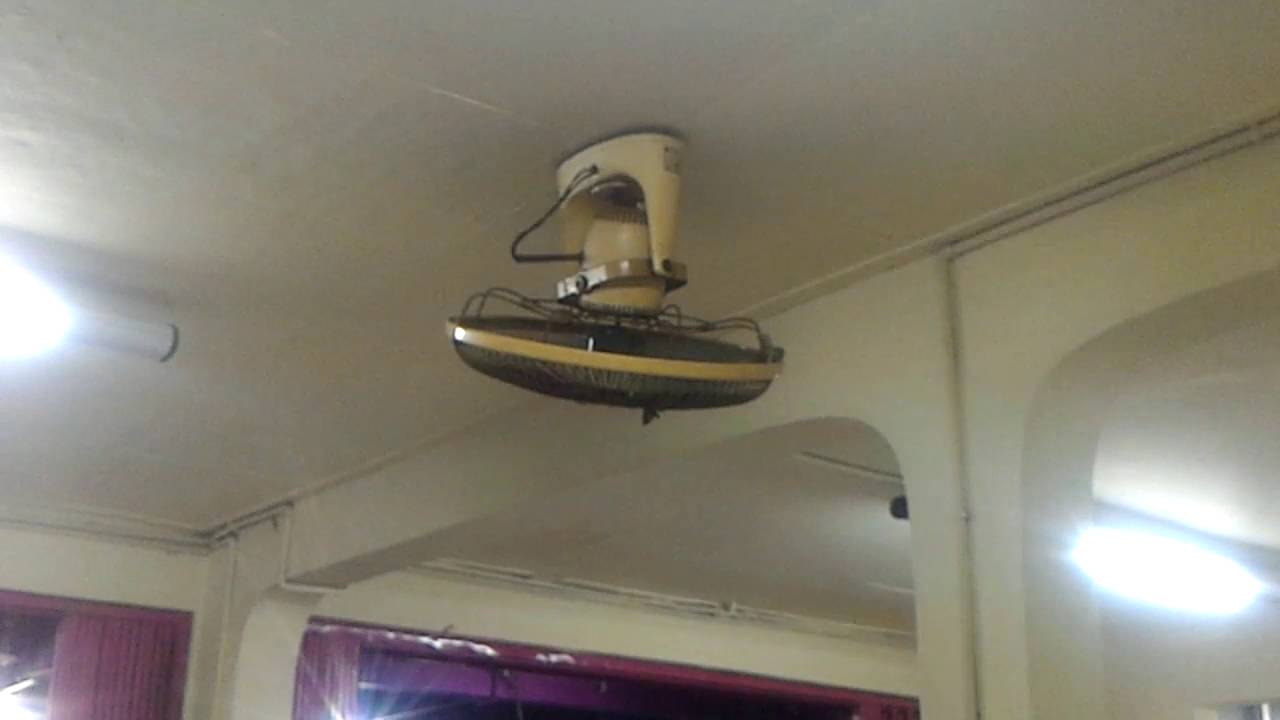 National orbit ceiling fan - YouTube
