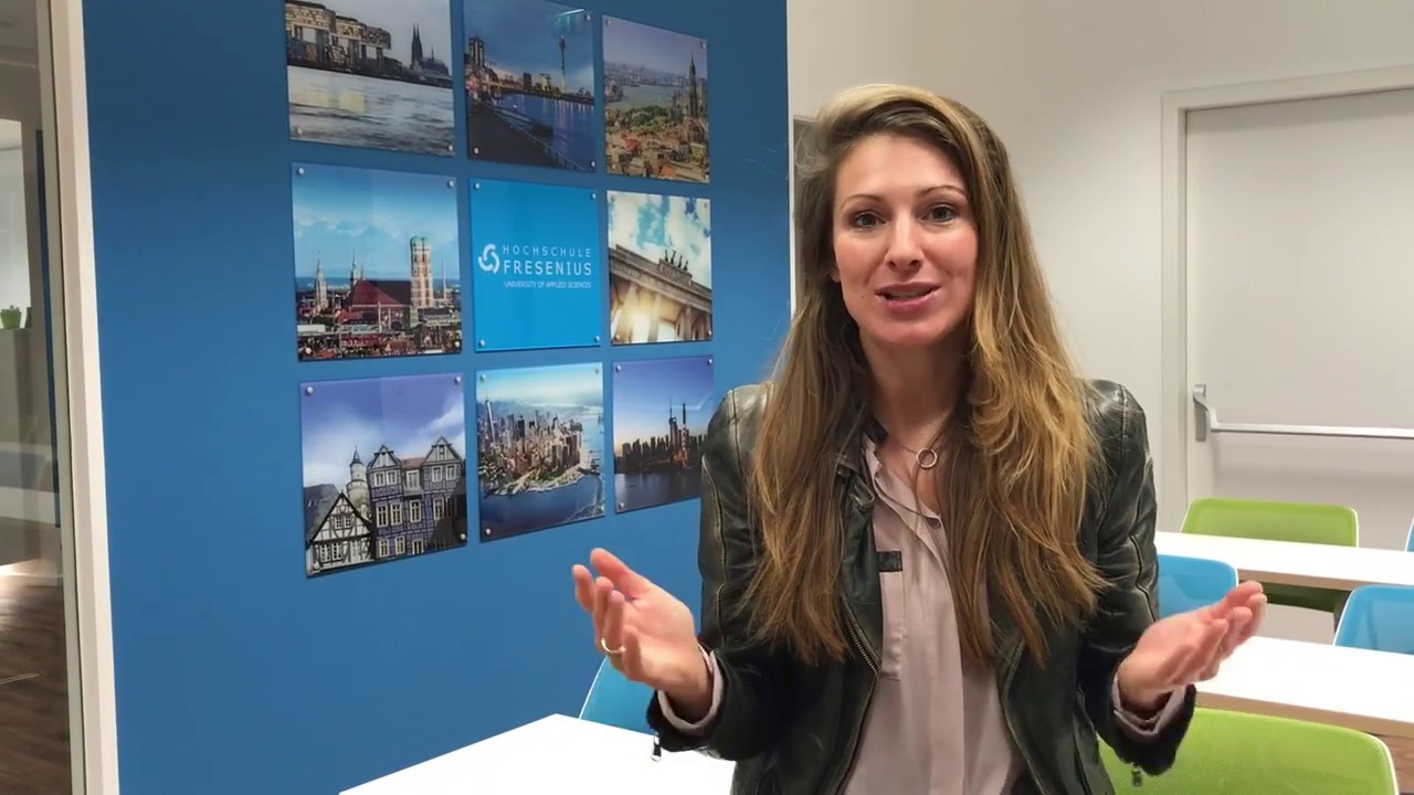 Interview mit Mara Bergmann - YouTube