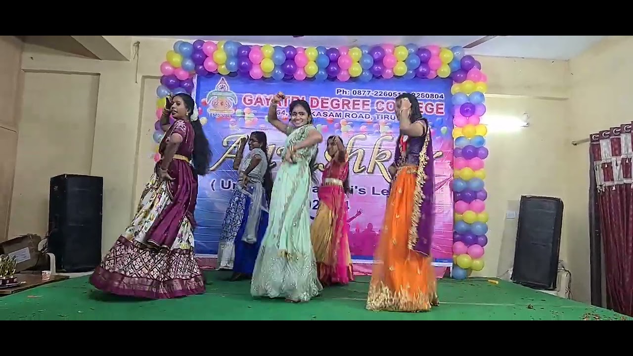 Range dance performance on college fest #dance #college - YouTube