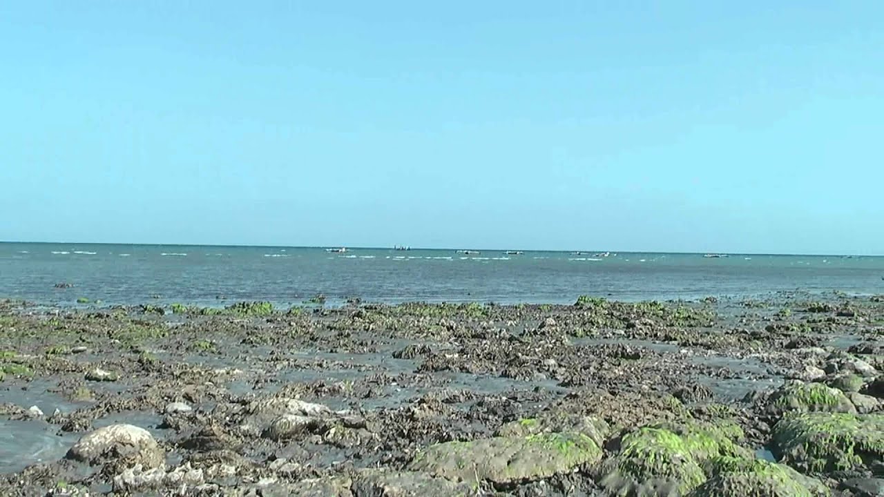 Peponi Beach - marvelous Beach at Peponi Lodge and Campsite - YouTube