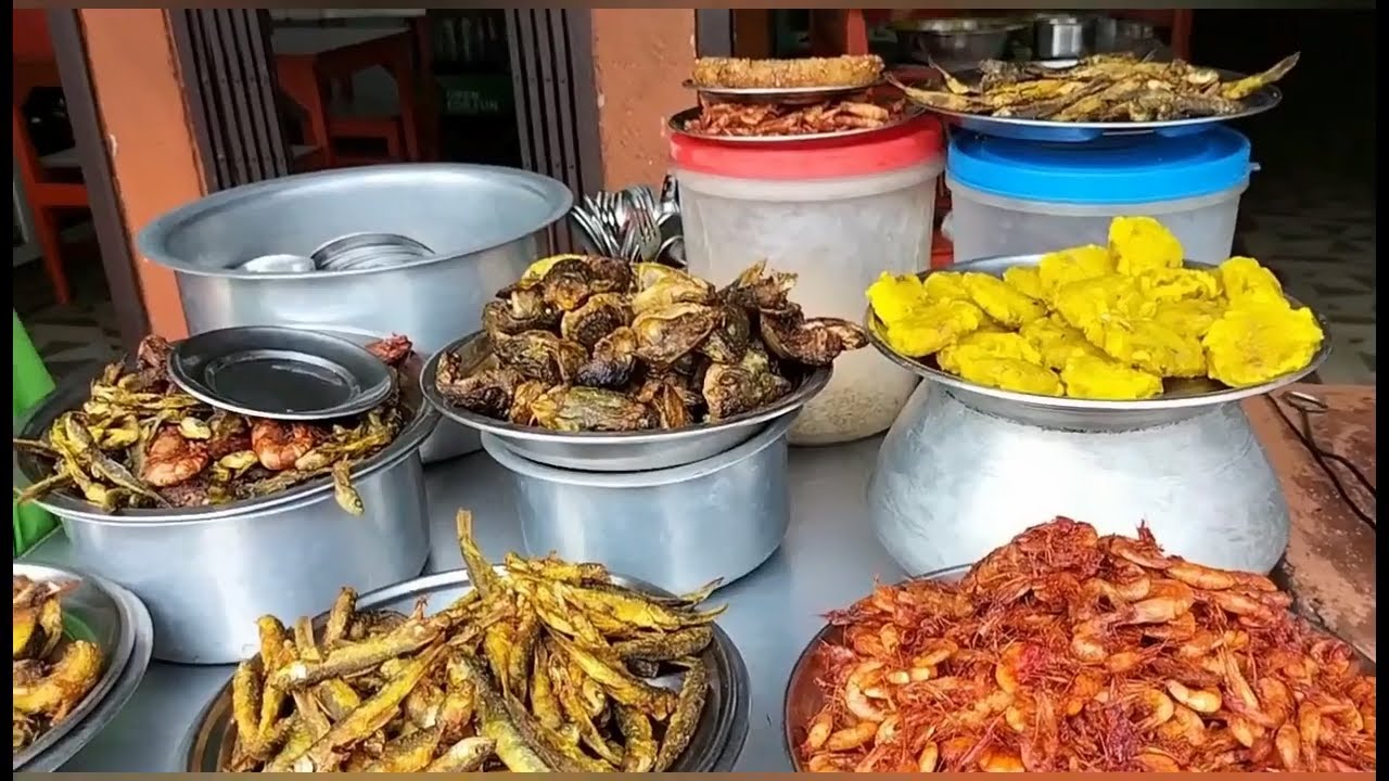 Rivers Special Fish Fry at Malipo in Nepal Street Food|| Nepali Street ...